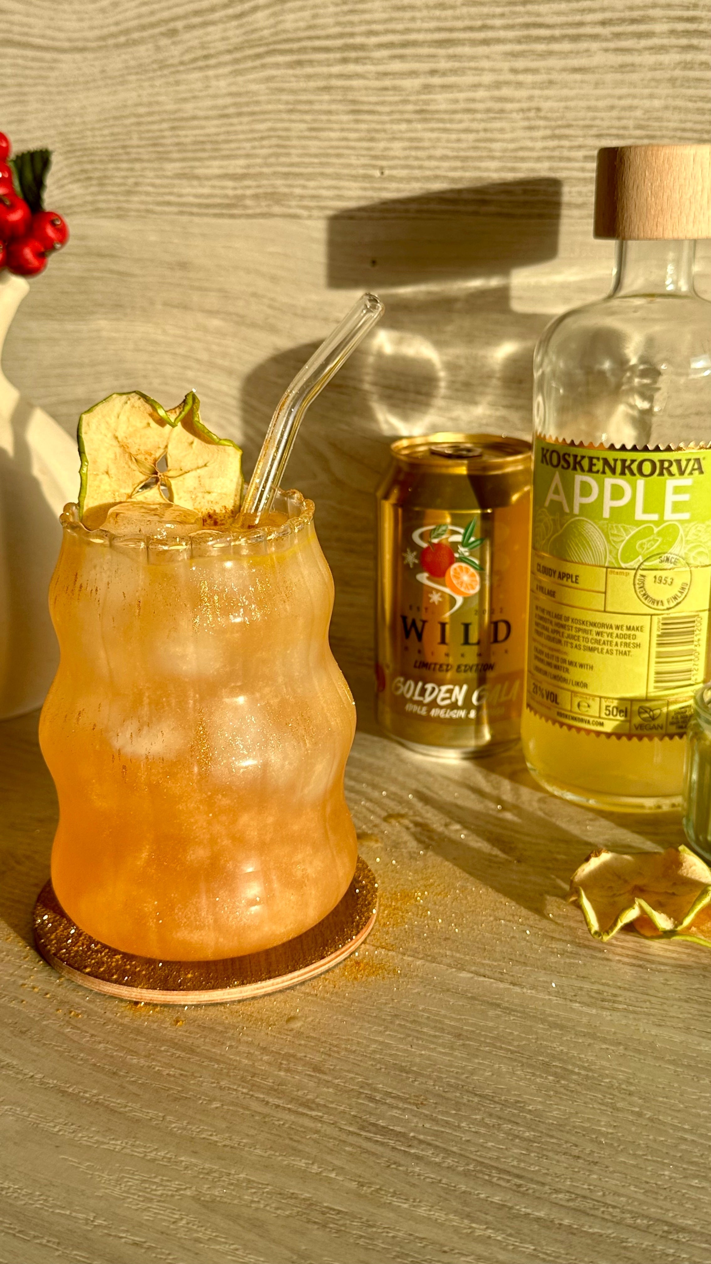 Golden apple nyårsdrink - fruktig drink till nyår - wildmix.se – Wildmix